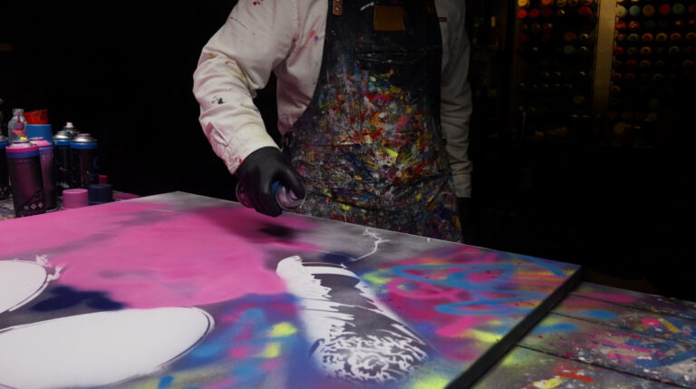 Peignez le gorille au cigare – Tutoriel pochoir street art